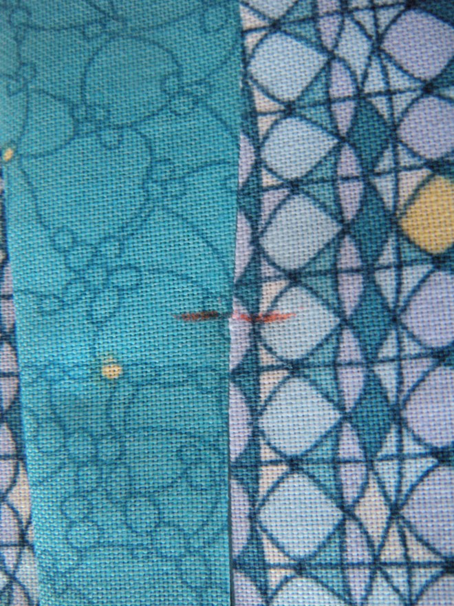 I’m making waves, and here’s a curved piecing tutorial so you can make ...