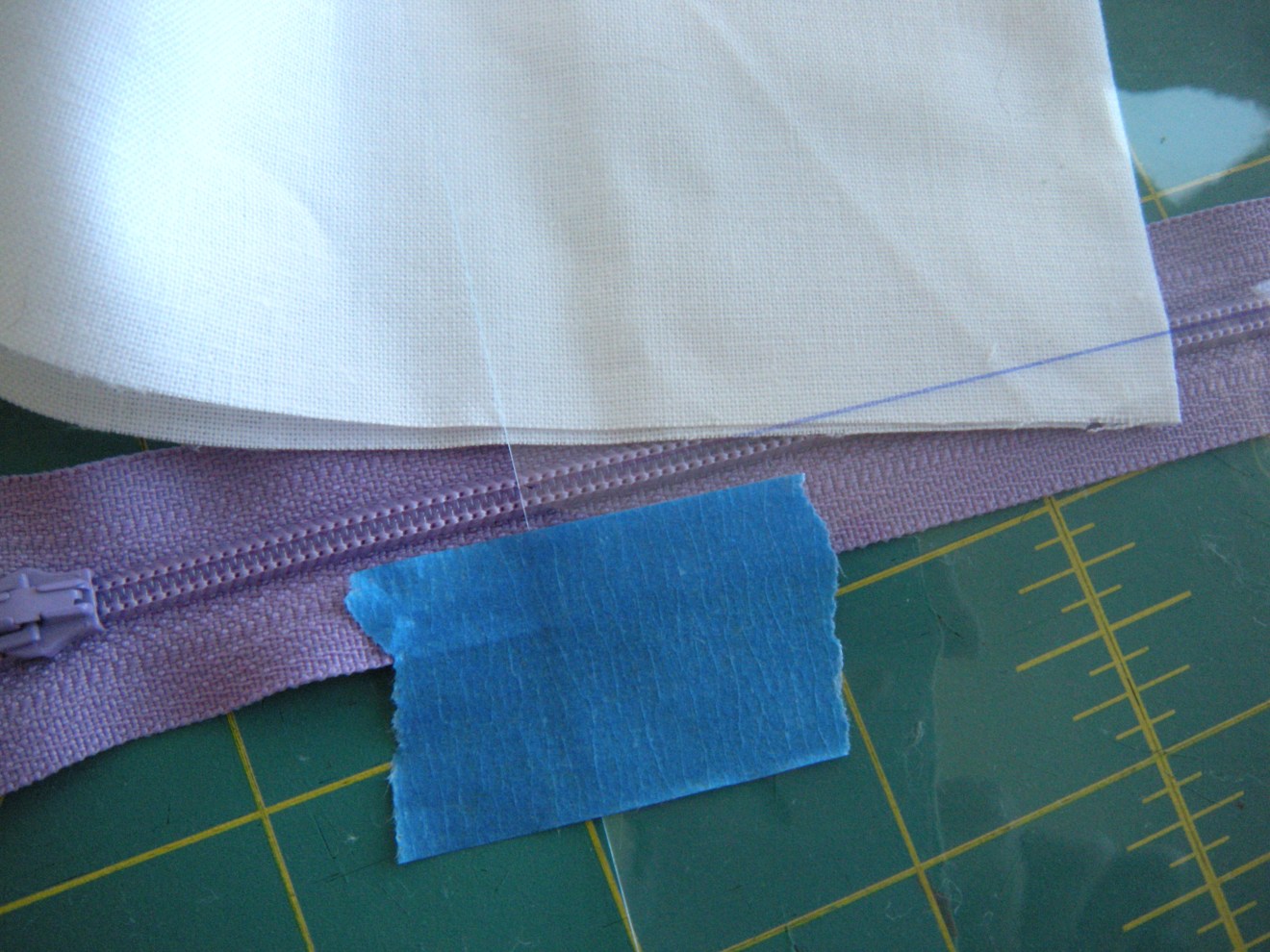 The Great Escape Jewelry Roll, part one: zippers are your new best ...