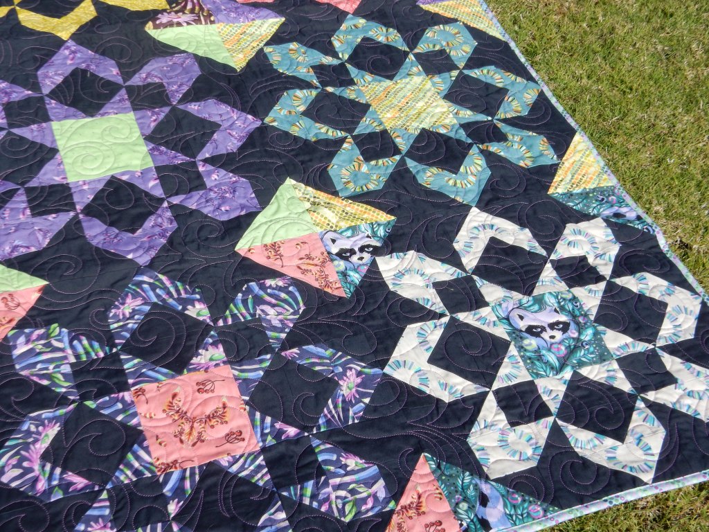 Fireworks quilt – handmade by Carole Carr